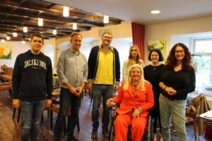 Grüne Bundestagsabgeordnete im Gespräch mit dem Familienzentrum ...